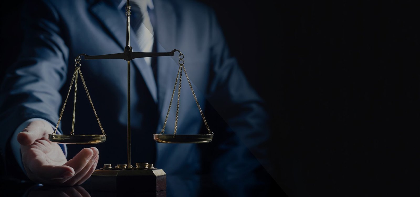 Law Firm | Roshan Zamir & Co.